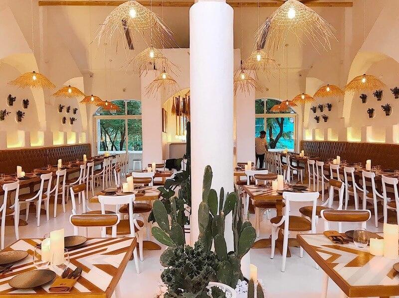 Sol Kitchen & Bar - Khoe Quán